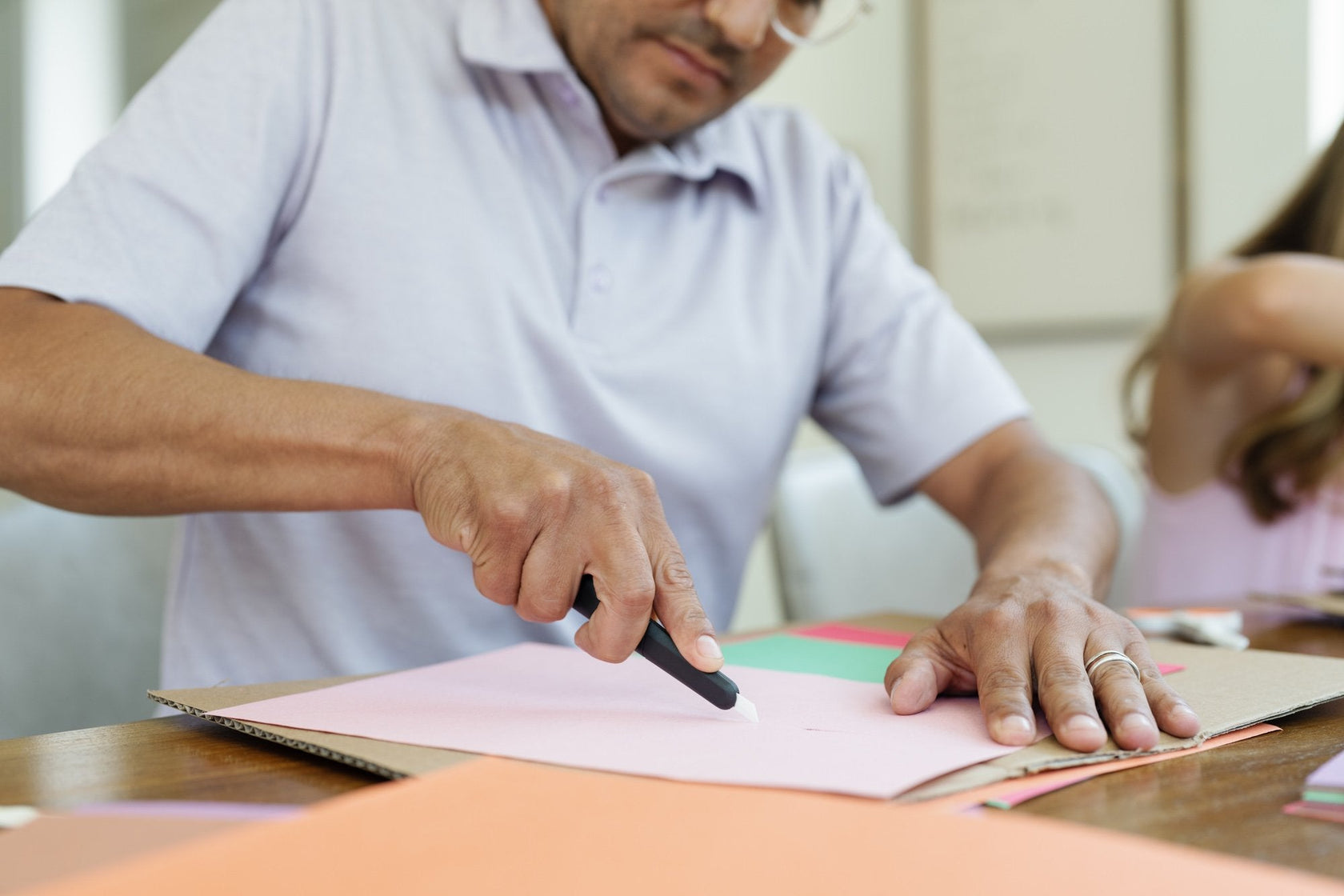 Lápiz-cutter delgado autorretráctil con cuchilla de seguridad | Slice ...